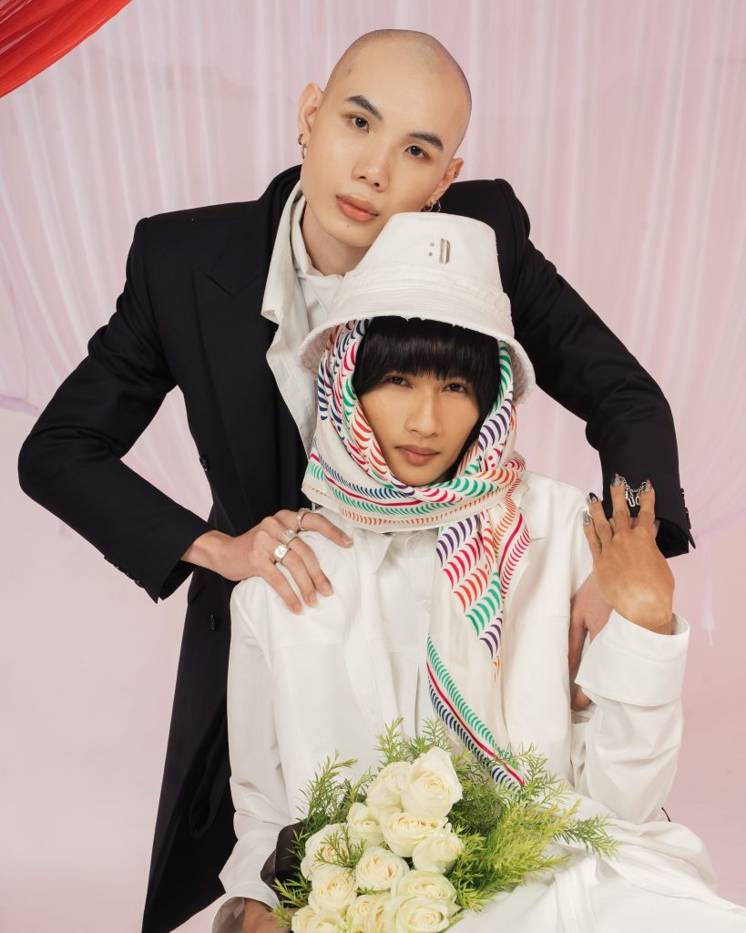 Nguyễn Minh Đức: "Sáng tạo thời trang như cuộc dạo chơi đầy nghiêm túc"