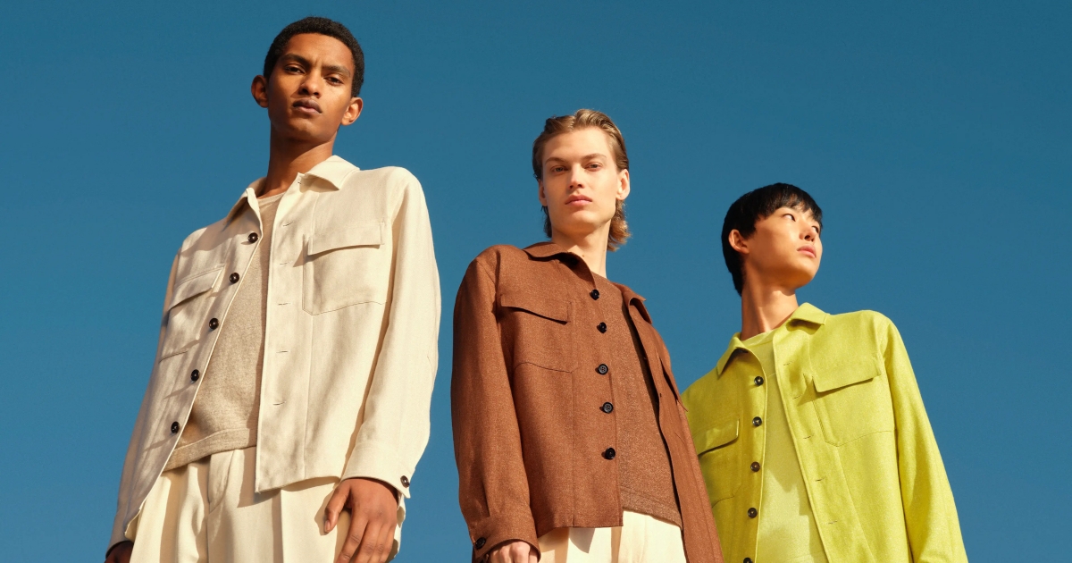 Chọn trang phục du lịch cho nam giới thế nào?