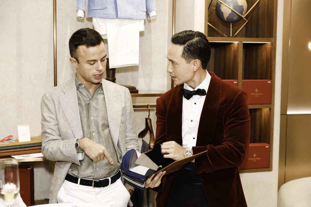 Kim Lý ra mắt thương hiệu suits cao cấp Kim x KIM
